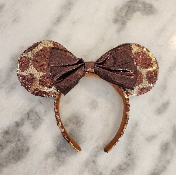 Disney | Accessories | Walt Disney World Parks Minnie Mouse Giraffe ...
